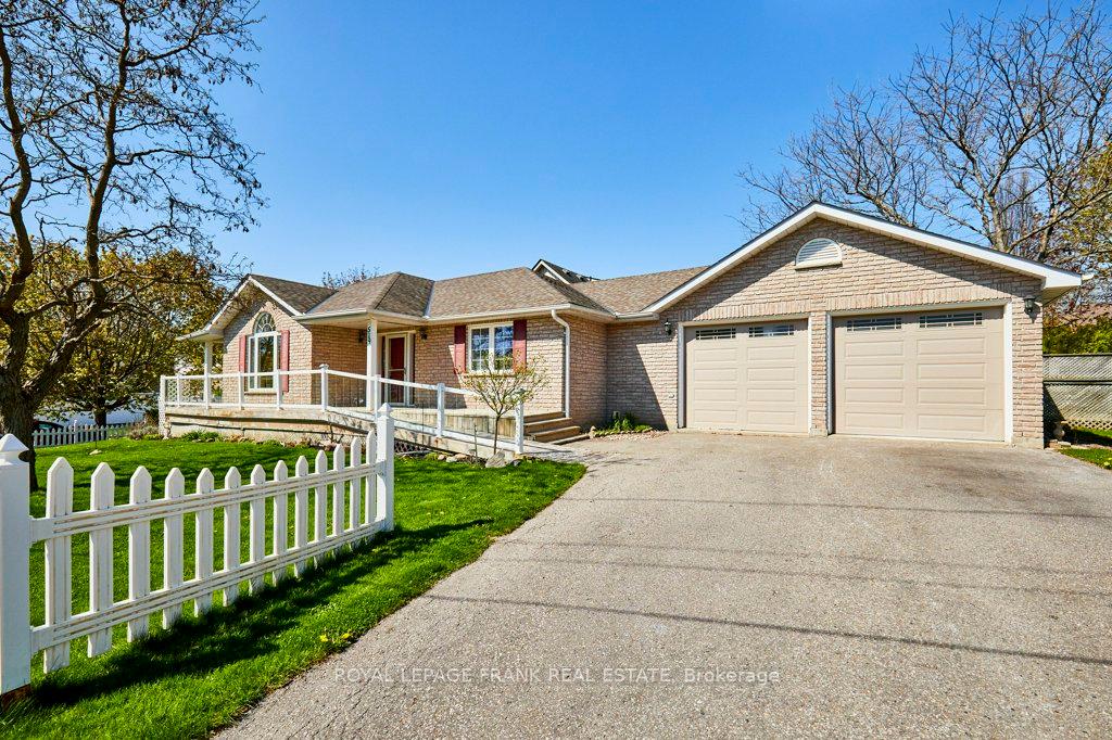 14 Edinborough Avenue, Scugog