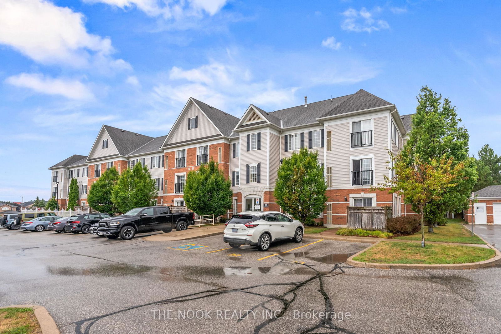 Recently Sold Homes at 98 Aspen Springs Drive | The Canadian Home