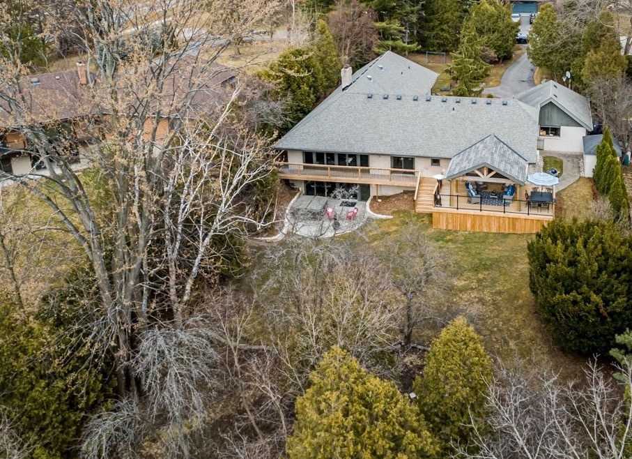 416 Fairview Drive N, Whitby