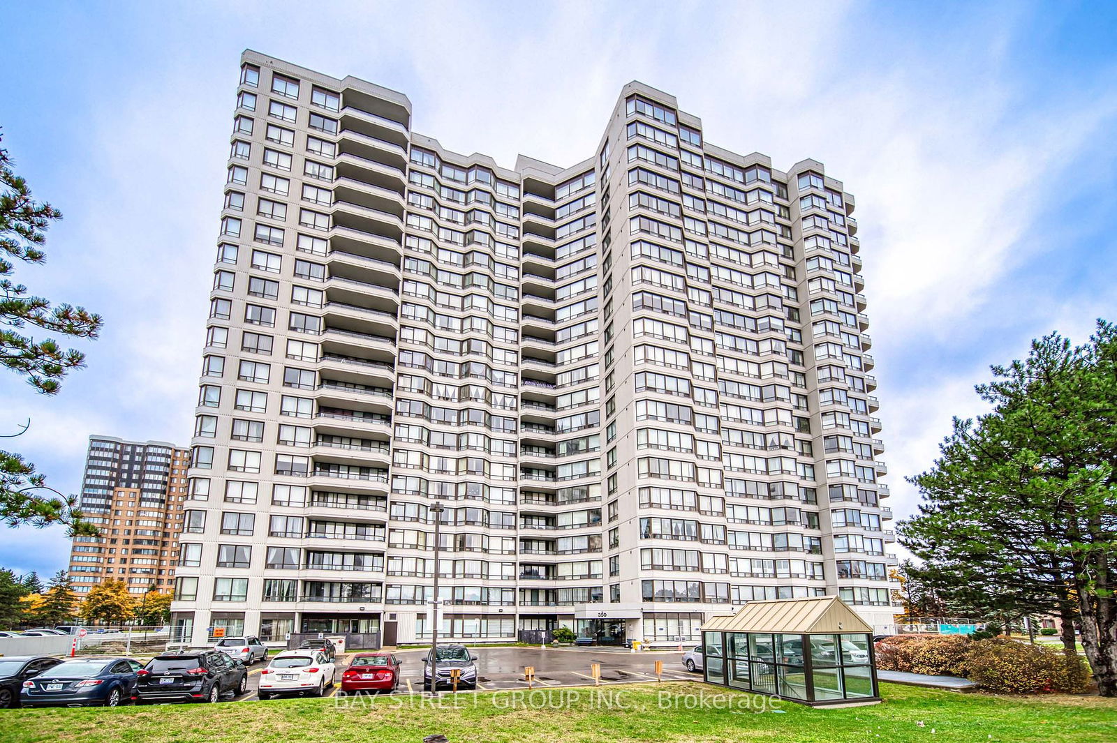 350 Alton Towers Circle, Scarborough