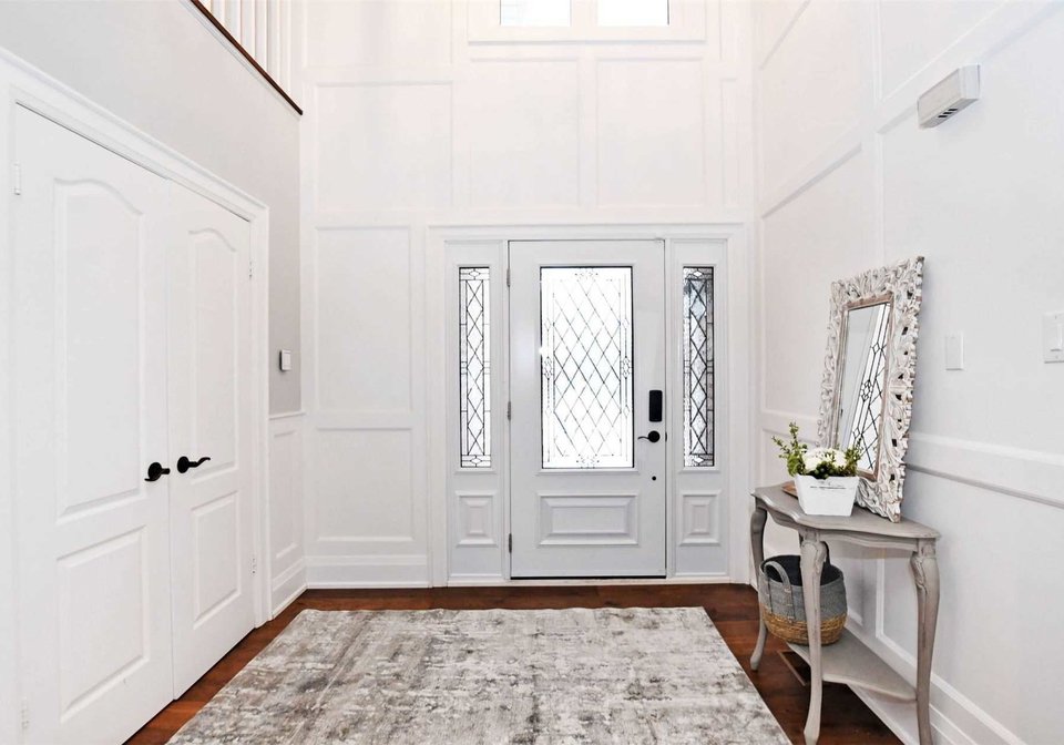 41 Tannery Creek Crescent, Aurora