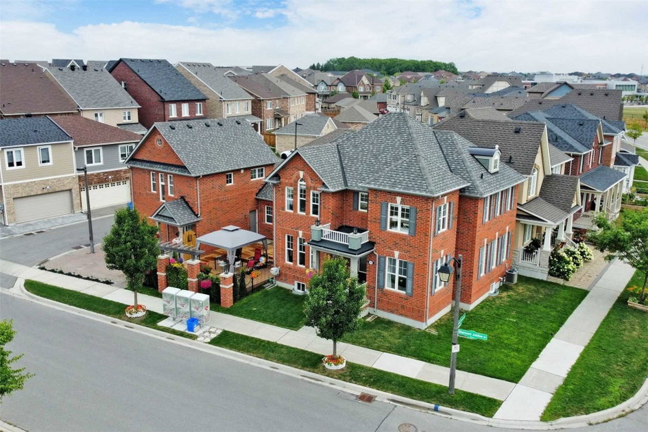 456 Cornell Centre Boulevard, Markham