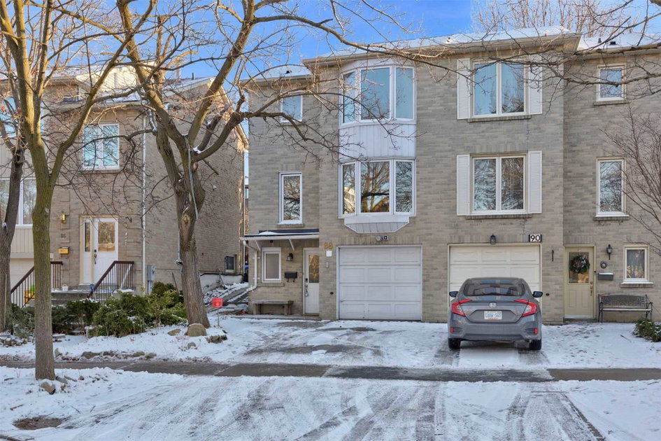 88 Colleen Street, Vaughan