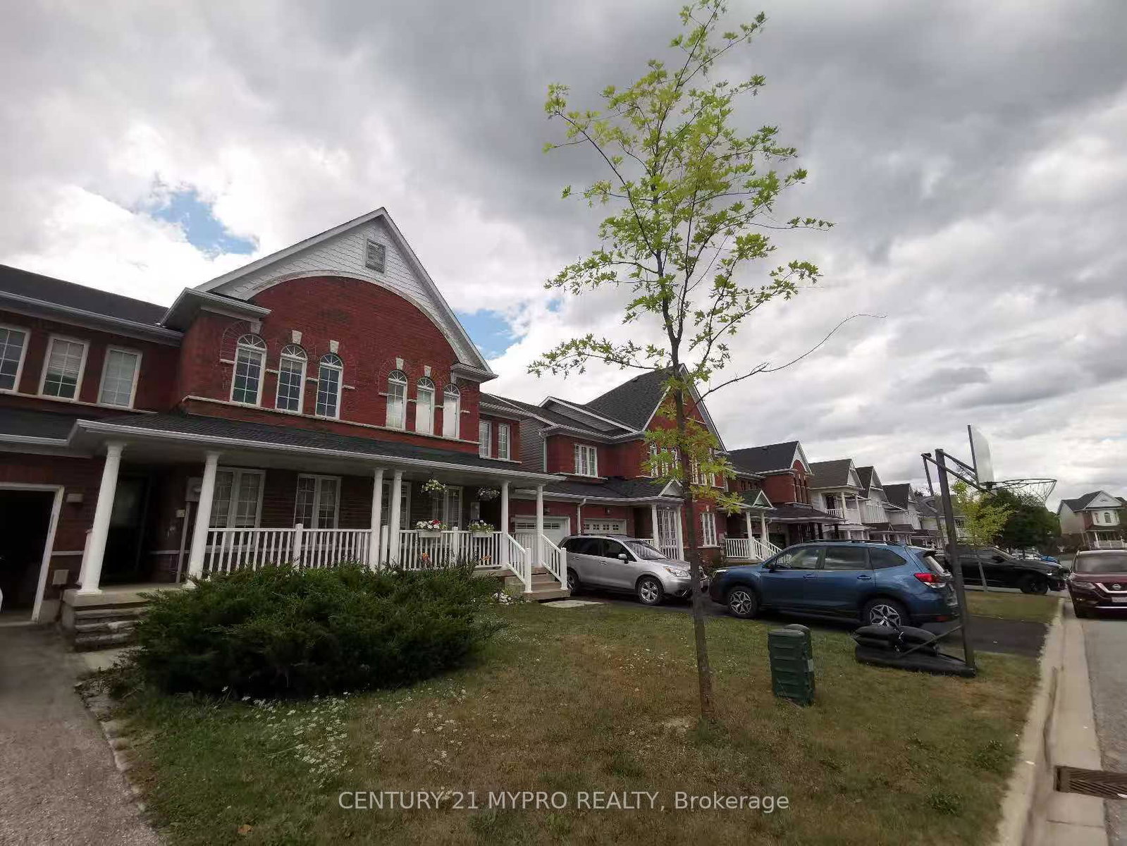 24-beatrice-lane-barrie-ontario-s12650274