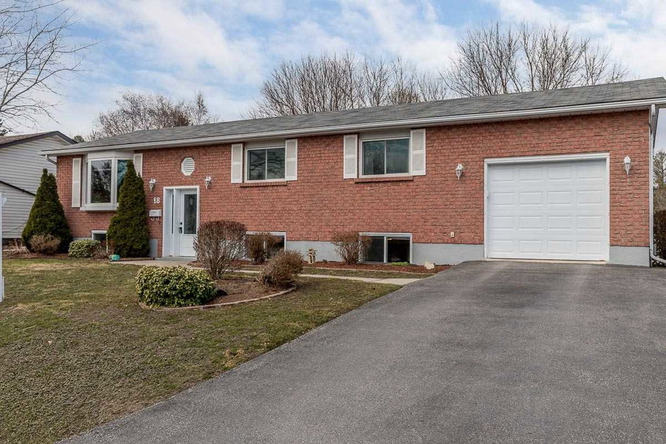 18 Patterson Place, Barrie