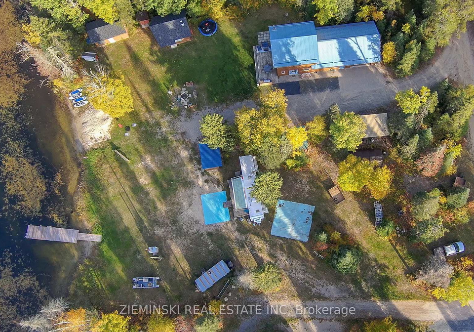 167 & 169 Nellie Lake Road E, Cochrane