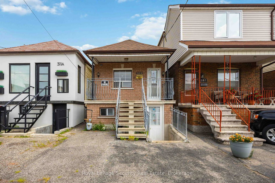 309 Silverthorn Avenue, Toronto