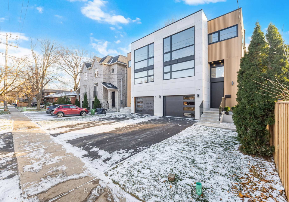 289 Valermo Drive, Etobicoke