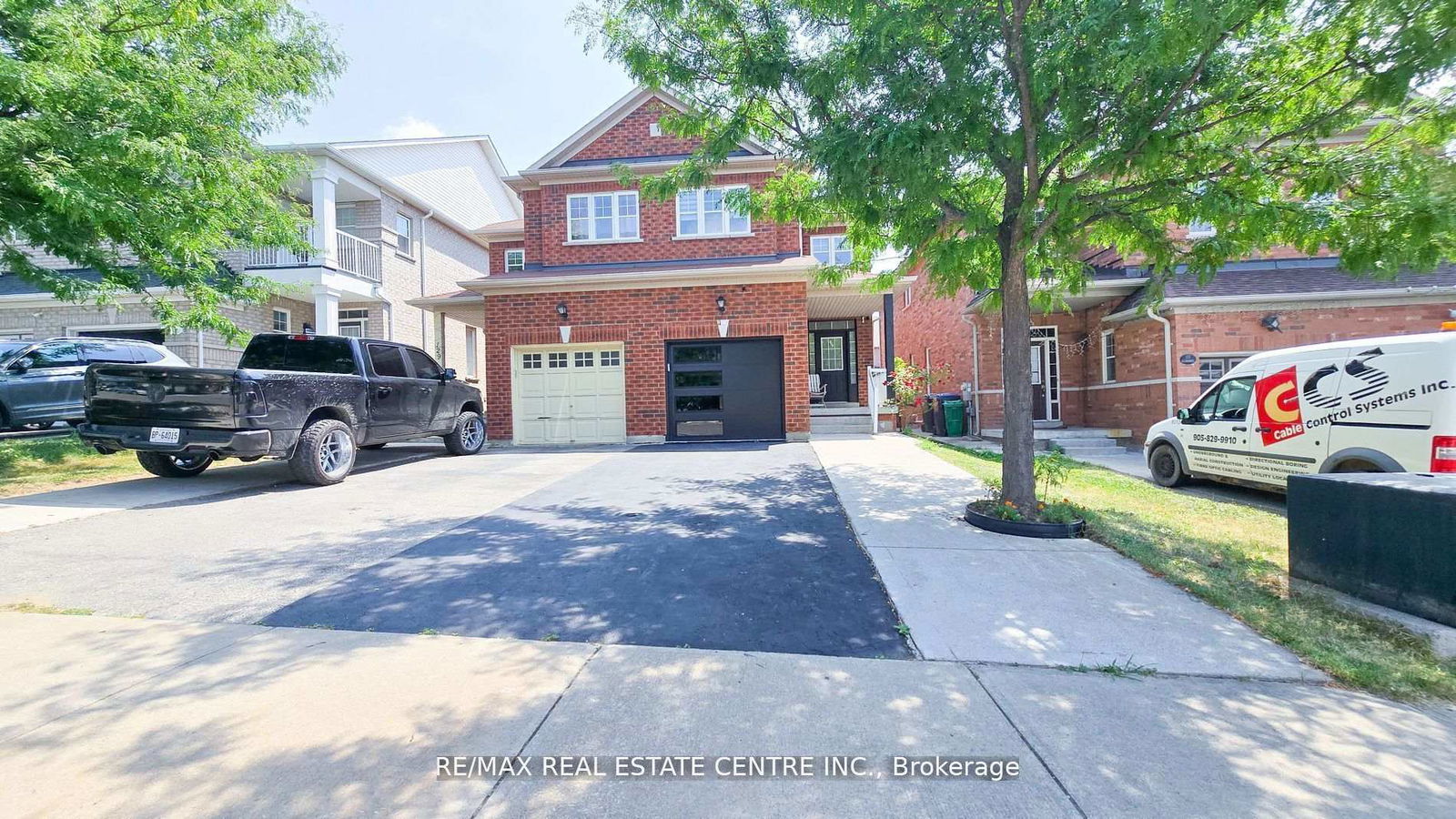 29 Palm Tree Road, Brampton