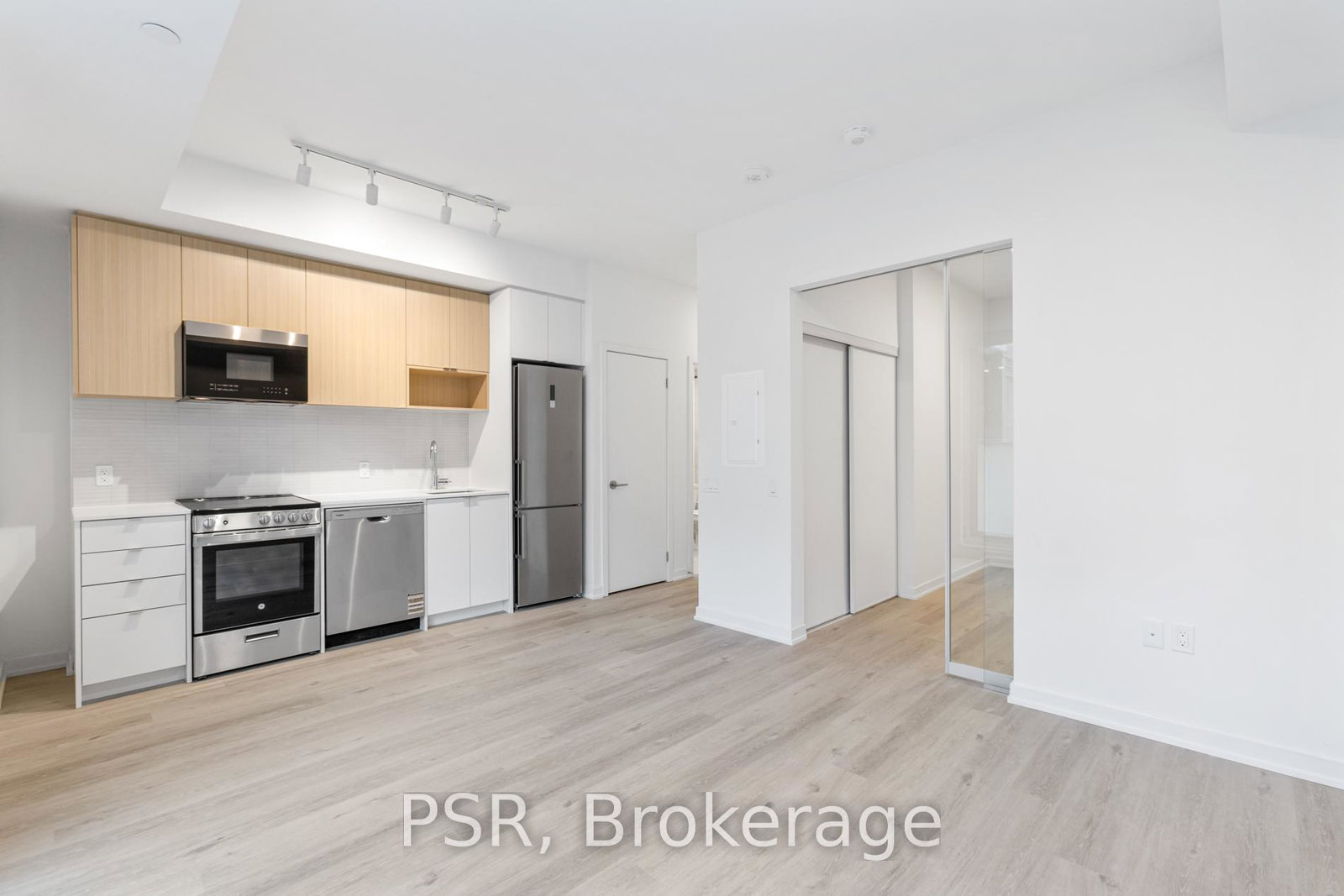 Discover Similar Leased Properties of 602 - 4340 Bloor Street W ...