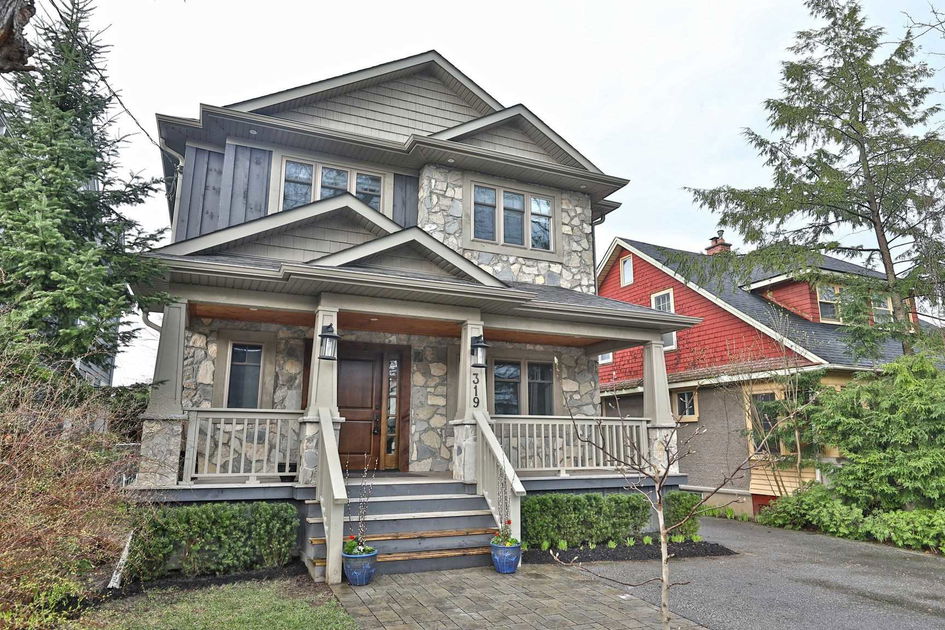 319 Delaware Avenue, Burlington