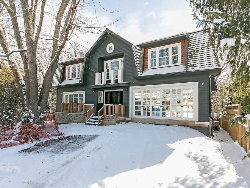 1356 Amber Crescent, Oakville