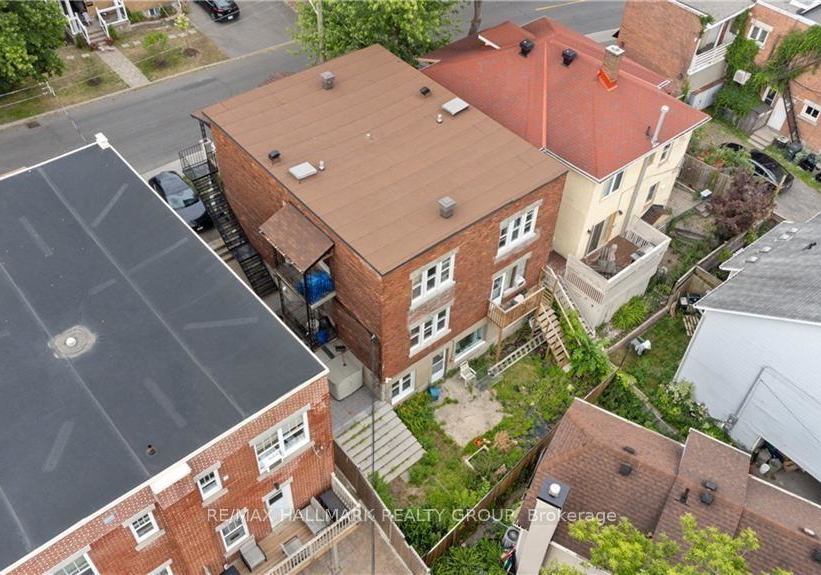 9 Acacia Avenue, Ottawa