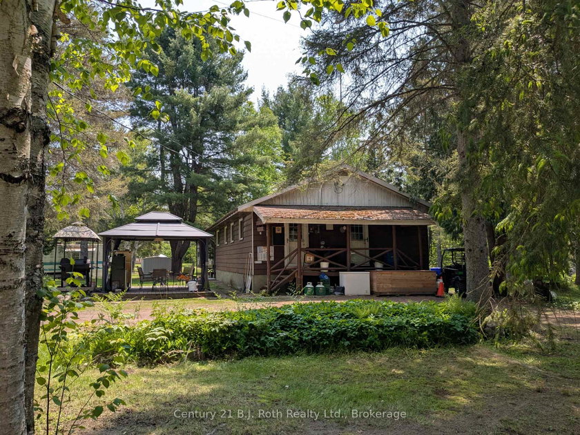 836 Lake Nipissing Road, Nipissing