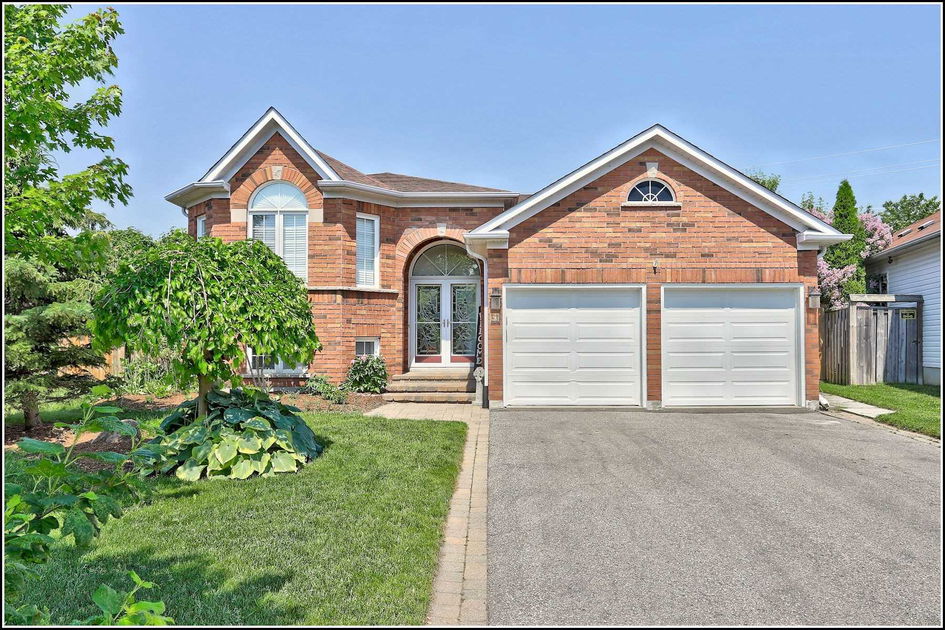 43 Jiggins Court, Port Hope