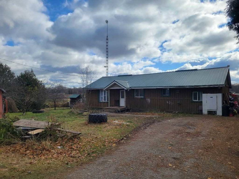 616 Windham Road 11, Norfolk