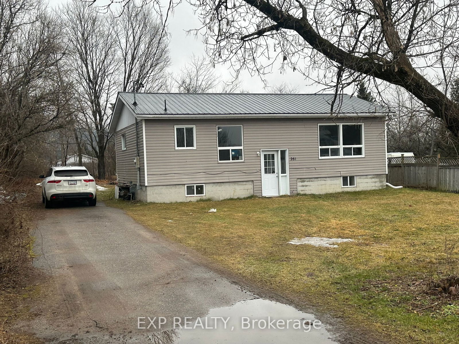 261 Seventh Street, Mattawa